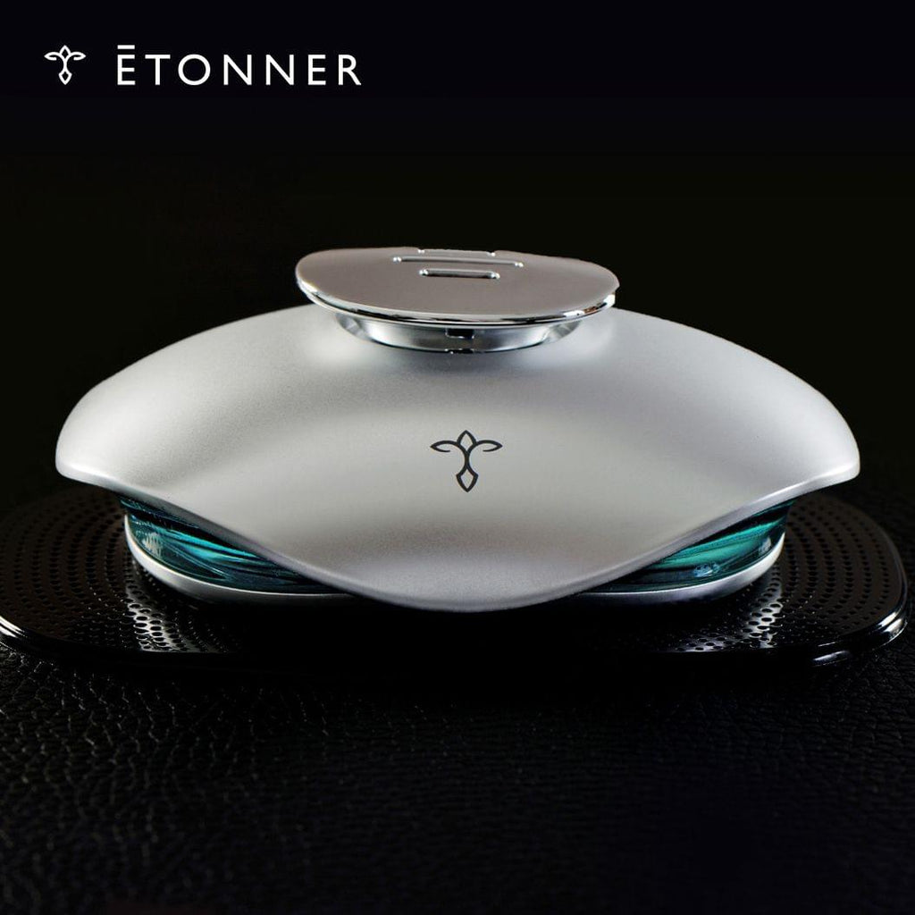 ETONNER PARADE UNDER THE TRIUMPH - OCEAN – DolphinAccessories